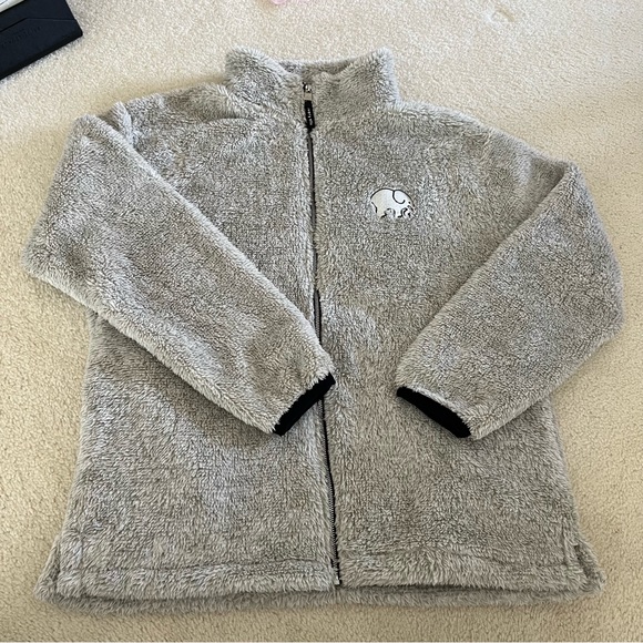 ivory ella | Jackets & Coats | Ivory Ella Sherpa Grey Cream Fuzzy Zip ...